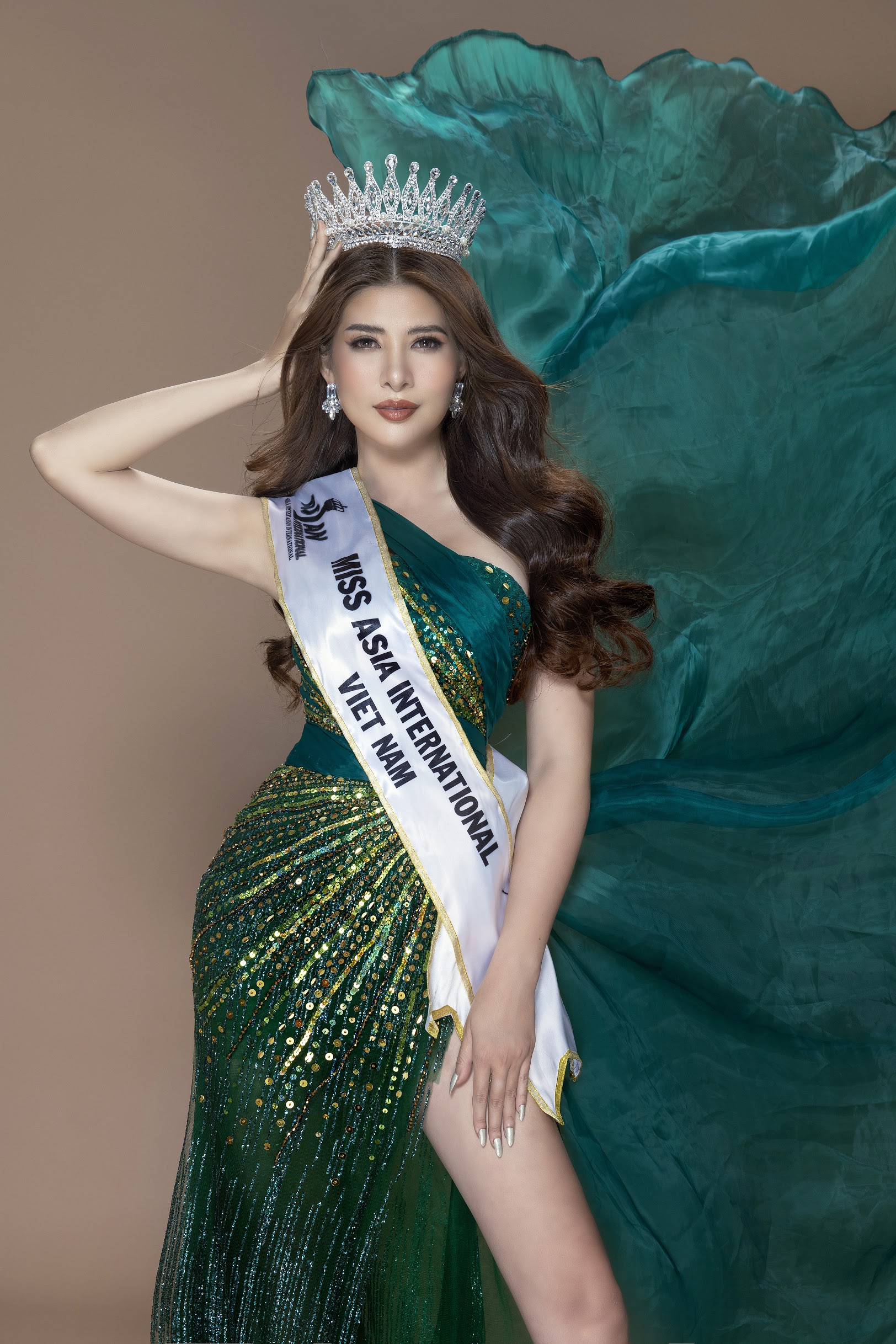 Nguyễn Kim Phụng trở thành đại diện Việt Nam tham gia Miss and Mister ...